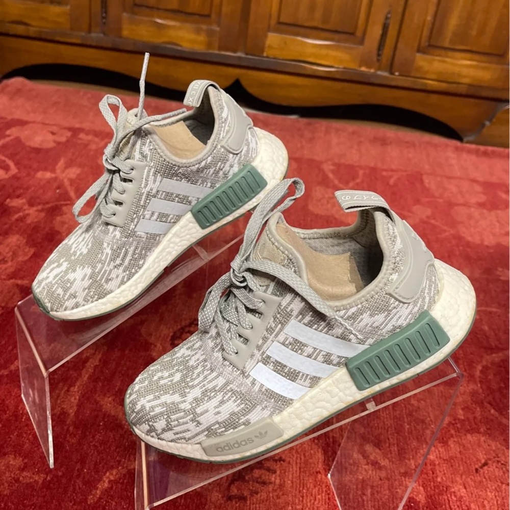 Foot Locker X Nmd_r1 'Sesame' - Gem